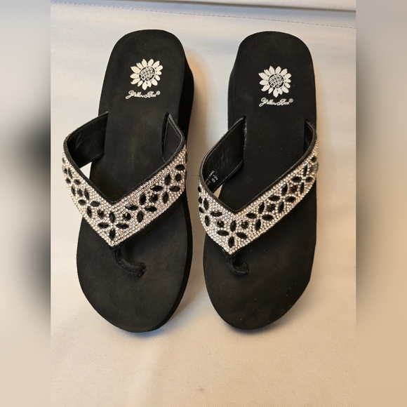 Yellow Box | Shoes | Yellow Box Rhinestone Sandals Size 85 | Poshmark